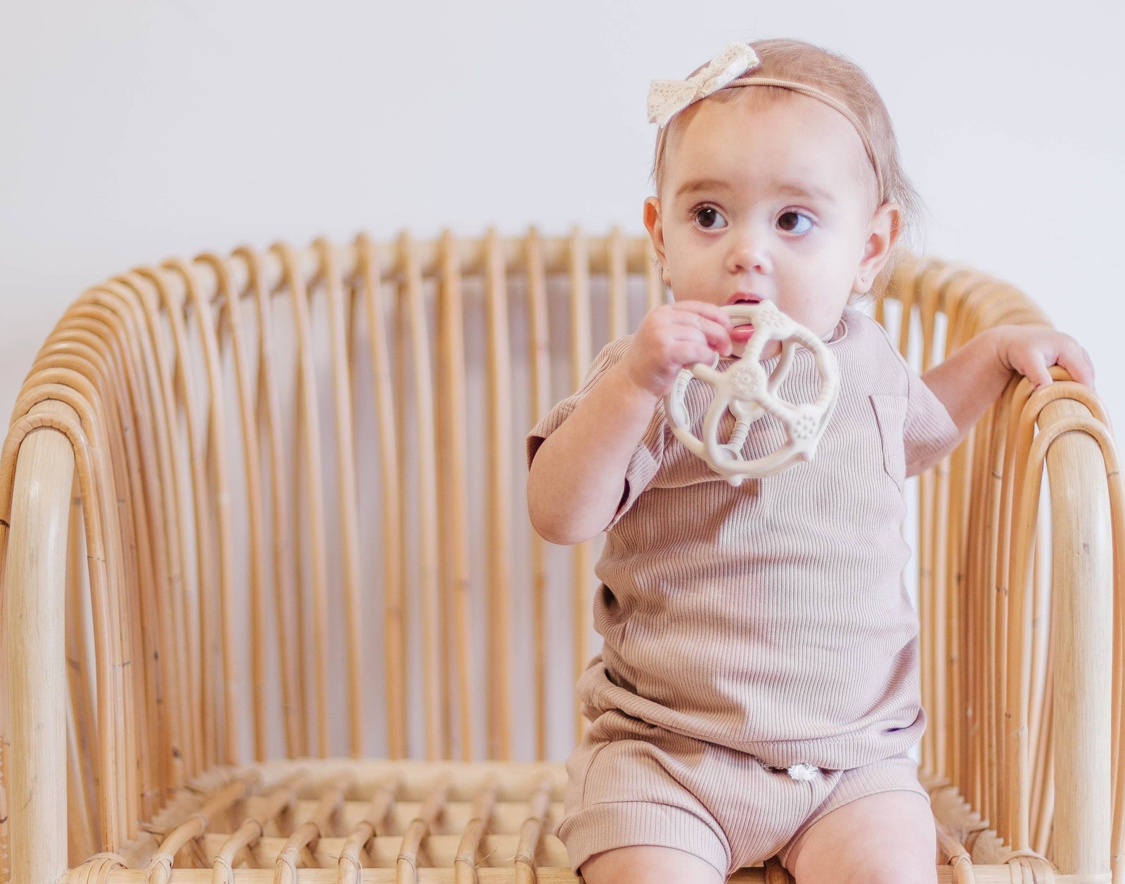 Ed & Co. - Textured Teether Ball Various Colors – JadaBug's Kids Boutique